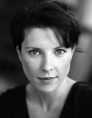 Actor Amanda St John | Professional Role Play Actors for Business